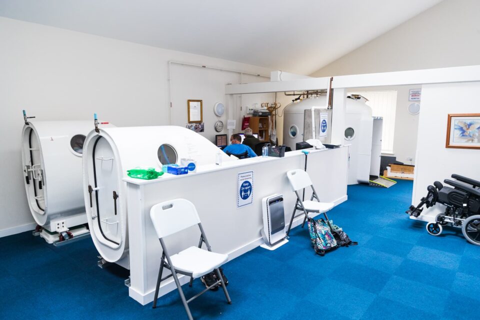 Oxygen therapy - The Samson Centre for Multiple Sclerosis
